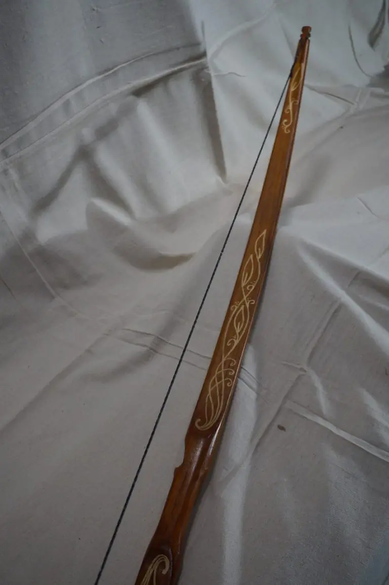 Elven Bow and Arrow - Archery Historian