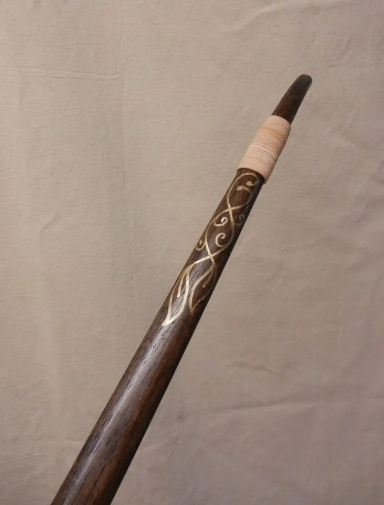 Elven Bow and Arrow - Archery Historian